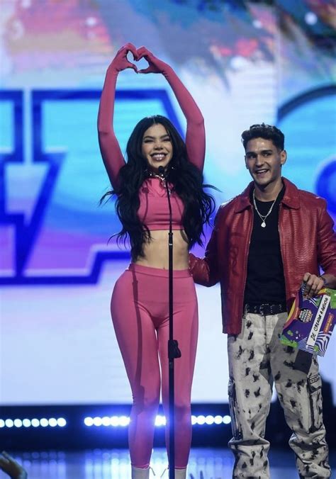 Rare De Keniaos Kenia Celebridades Bonitos Fotos De Camila