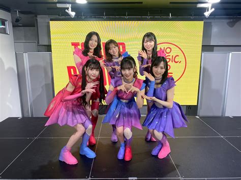 On Twitter Rt Kuranoo Narumi Akb Surreal