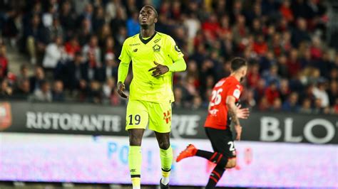 Mercato PSG Leonardo nest pas encore passé à lattaque pour