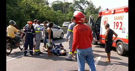 G1 Acidentes de trânsito deixam motociclistas feridos em Belém