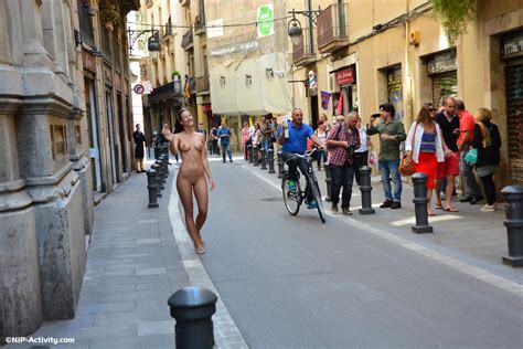 Lauren Crist Public Nudity In Barcelona X Post From R Unashamed