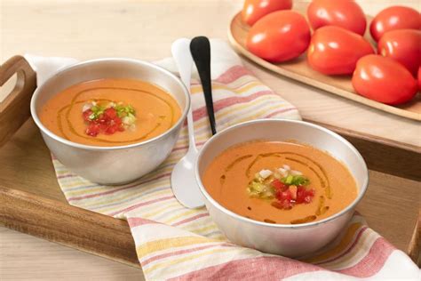 Gazpacho andaluz Receta TRADICIONAL Fácil La Cocina de Frabisa La