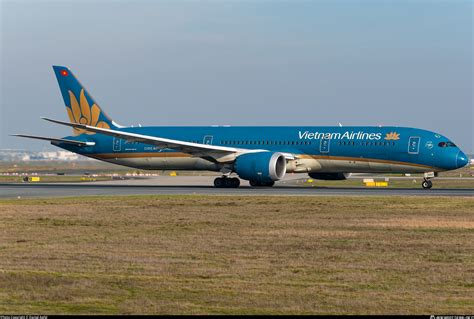 VN A867 Vietnam Airlines Boeing 787 9 Dreamliner Photo By Daniel Apfel