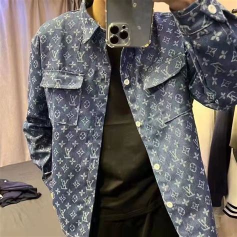 Quais cuidados você deve ter seu casaco Louis Vuitton Lavanderia