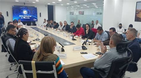 Ministerio De Industrias Impulsa Mesa Nacional De Producci N