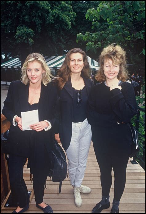 Photo Archives Cécile Auclert Hélène Le Moignic et Christiane Jean