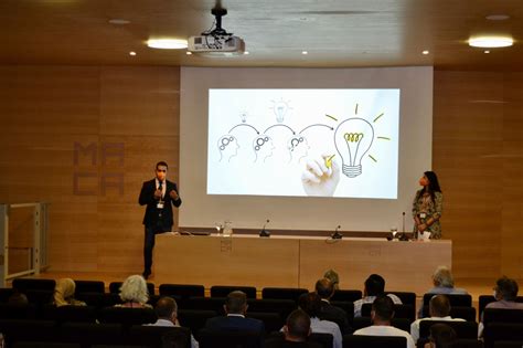 Nace En Alicante Wondella Una Red Social Especializada En Viajes