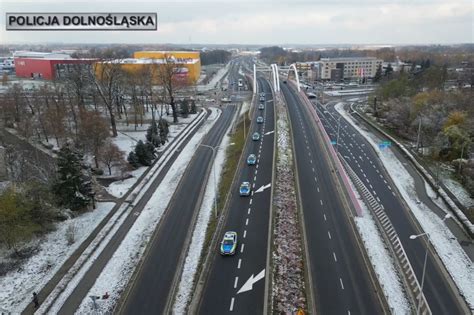 Nowe Radiowozy Dla Dolno L Skich Policjant W Policja Pl Portal