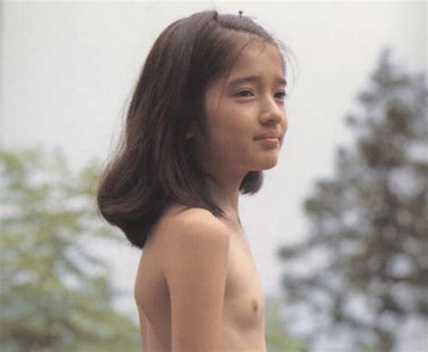 Petit トマト Vol 24 26 JavPeep
