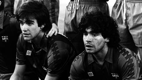Muere Marcos Alonso padre del jugador del Barcelona a los 63 años