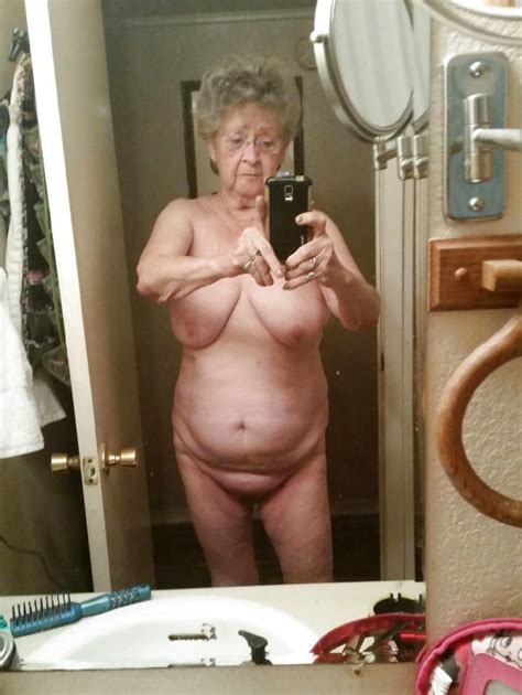 Grandma Missis Porno Photos SexiezPicz Web Porn