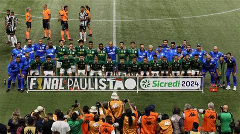Palmeiras é tricampeão paulista ao vencer