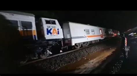 Longsor Jalur Rel Di Banyumas Teratasi Operasional Perjalanan KA Di