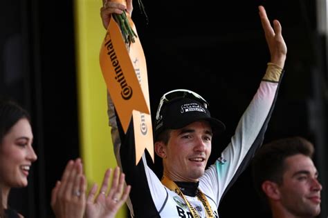 Tour de France les classements à l issue de la 10e étape Issoire