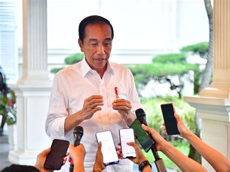Jokowi Buka Suara Soal Isu Pembatasan BBM Mulai 17 Agustus Sinpo Id