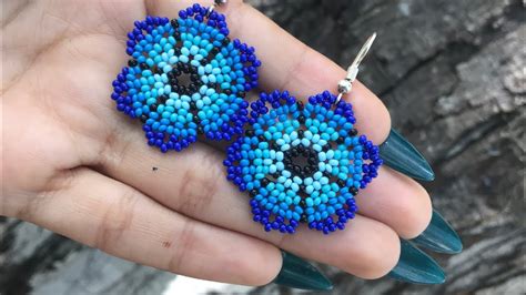 ARETES EN MOSTACILLA Flor Roja YouTube