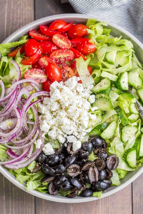 Recette De Salade Grecque Avec Vinaigrette Maison