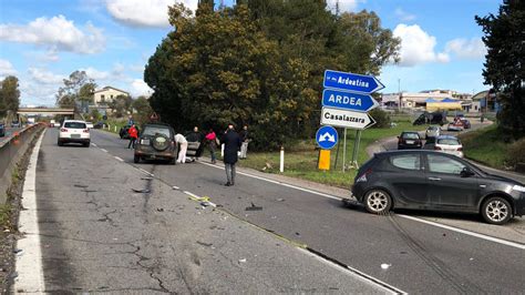 Incidente Sulla Pontina Strada Chiusa E Disagi Al Traffico