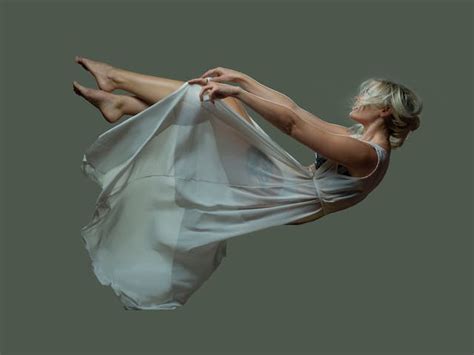 Spiritual Meaning Of Falling In Dreams Fascinating Meaning The