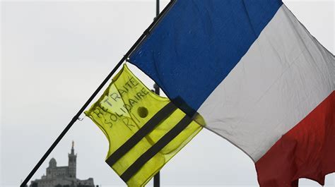 Gilet jaune éborgné à Paris en novembre 2019 procès criminel