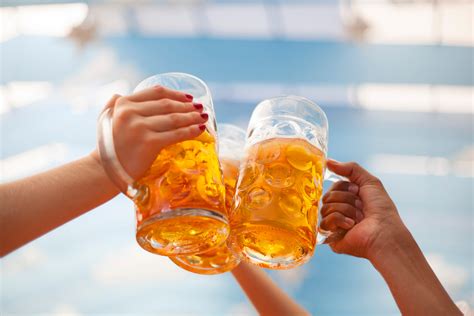 So viel kostet Maß Bier auf dem Oktoberfest 2024 wmn