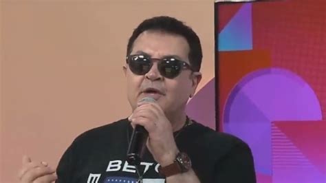 Beto Barbosa se irrita pergunta de repórter e abandona programa ao