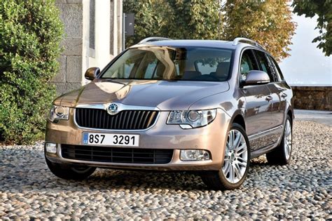 Skoda Superb II 2 0 TDI 170 KM 2011 kombi skrzynia automat napęd