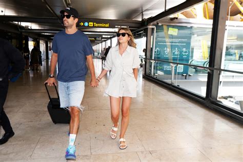 Clara Ch A Y Gerard Piqu De Vacaciones En Croacia