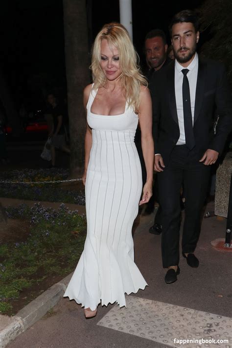 Pamela Anderson Mepamelaanderson Nude OnlyFans Leaks The Fappening