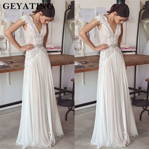 Bohemian Lace V Neck Wedding Dress 2019 Vintage A Line Beach Boho