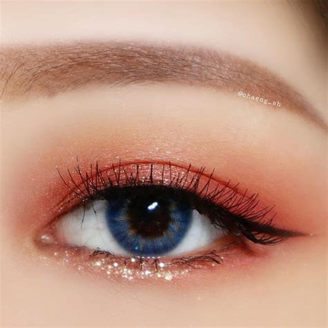 Pin de 𝘢𝘯𝘵𝘪𝘨𝘰𝘯𝘦 en Makeup Looks Maquillaje de ojos asiáticos