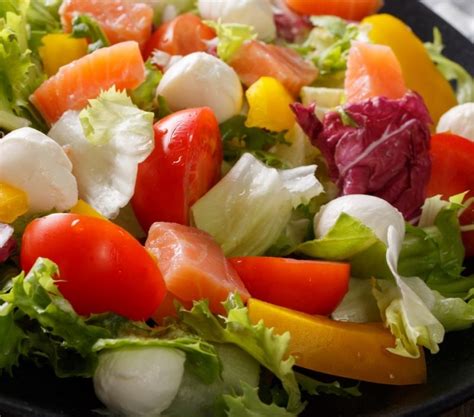 0623 salade saumon mozzarella peche Frigoandco Actualités