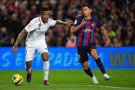 Składy na mecz Real Madryt FC Barcelona Ancelotti i Xavi postawili