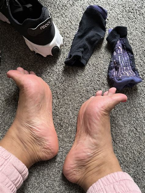 Mistress Charlyn On Twitter Walking Is Good For Your