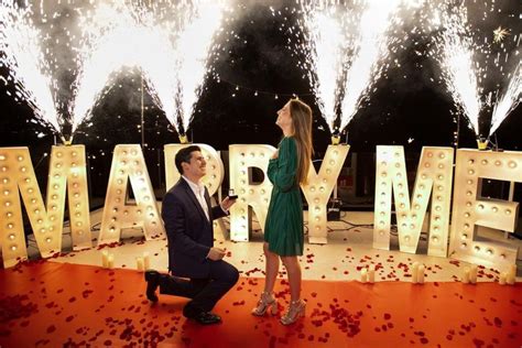 Spot Marry Me Letras Gigantes Iluminadas Velada Para Dos