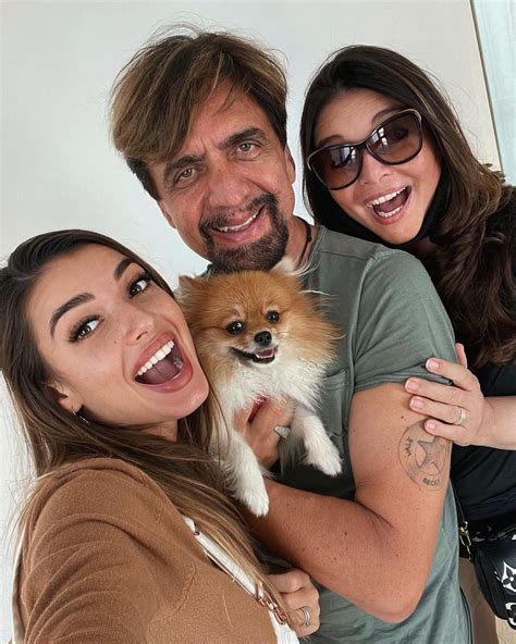 Rebecca Staffelli illumina il Grande Fratello è la figlia di Valerio