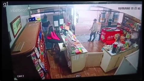 Pedimos justiça ele estava trabalhando diz irmã de homem morto a