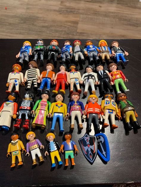 Verschiedene Playmobil Figuren Kaufen Auf Ricardo