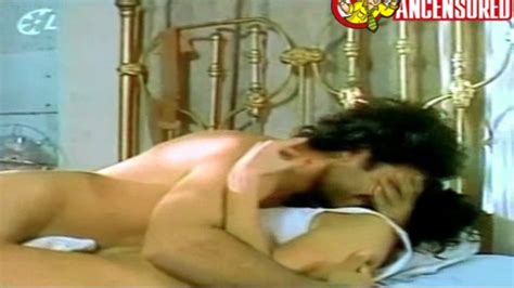 Blanca Guerra Nue Dans Violeta