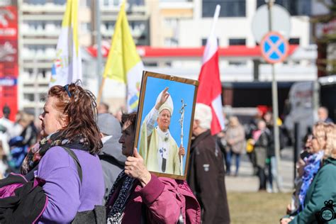 Marsz w obronie dobrego imienia świętego Jana Pawła II w Nowym Targu