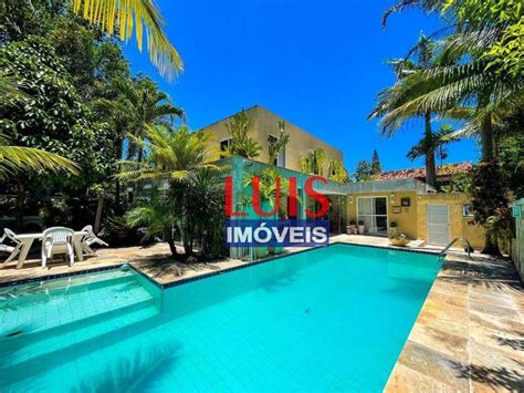 Casa na Rua das Orquídeas Itacoatiara em Niterói por R 4 200 000