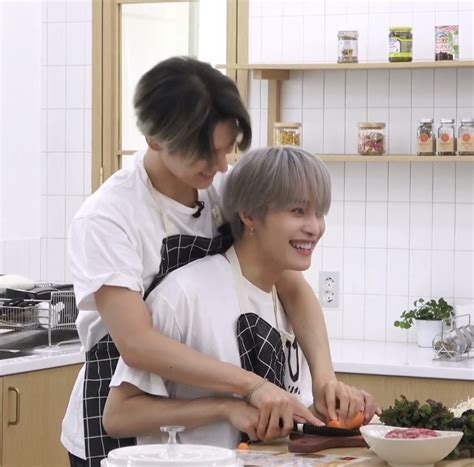 Yangyang Lq And Hendery Image 8840762 On Favim