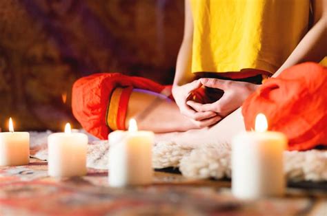 Oración para atraer pensamientos constantes y hacer que piense en ti