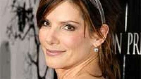 Actress Sandra Bullock Jesse James Divorce Cheating Scandal