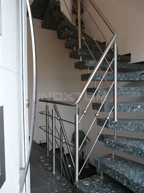 Balustrady Schodowe Ze Stali Nierdzewnej Inoxtom