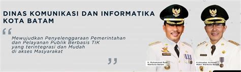 Kendaraan Hias Meriahkan Pawai Pembangunan HUT Ke 79 RI