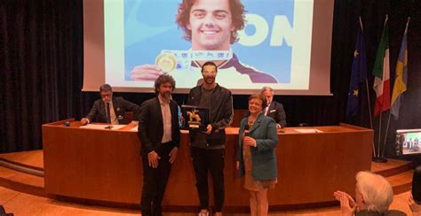 Il Cangrande DOro A Thomas Ceccon Premiate Le Eccellenze Dello Sport