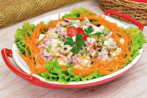 Salpicão de frango 10 opções desse prato tão querido pelos brasileiros