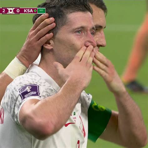 Dominik Piechota on Twitter Kurczę cieszę się razem z Lewandowskim