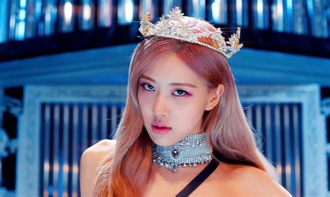 Blackpink Fans Become Excited As Rose S Solo Mv Shooting Is Complete